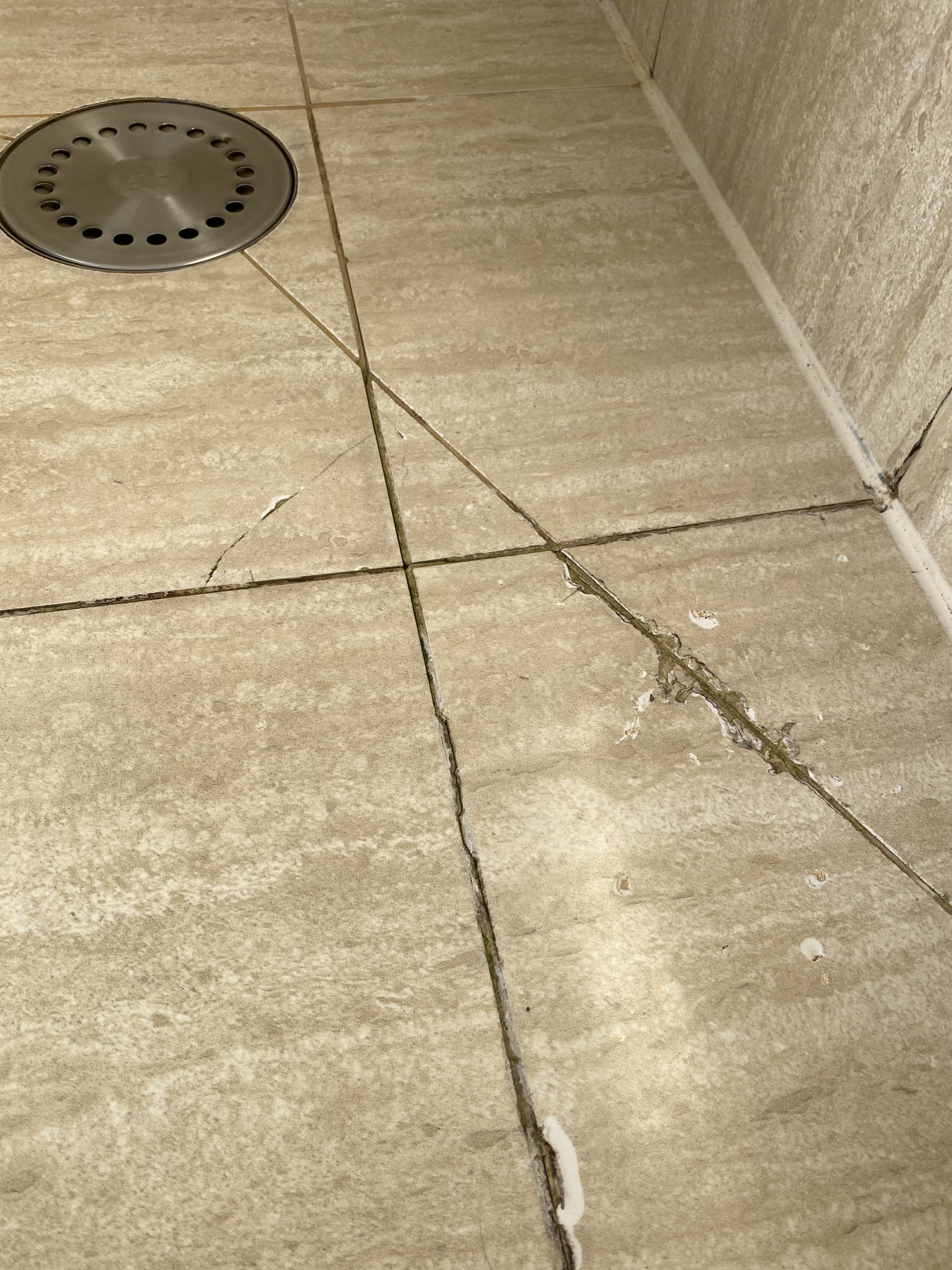 How to Spot a Bad Tiling Job (Before It’s Too Late) | Ray Tiling